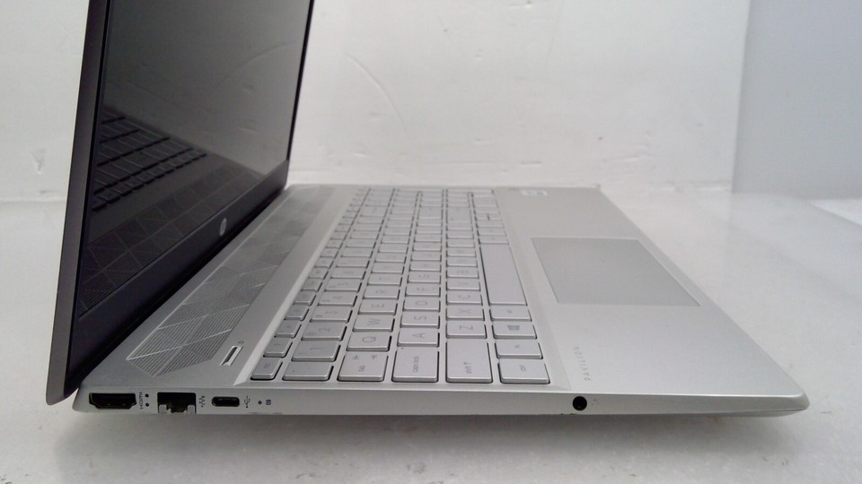 HP Pavilion 15t-cs300 15.6" i7-1065G1@1.3GHz 16GB RAM NO HDD / Battery ...