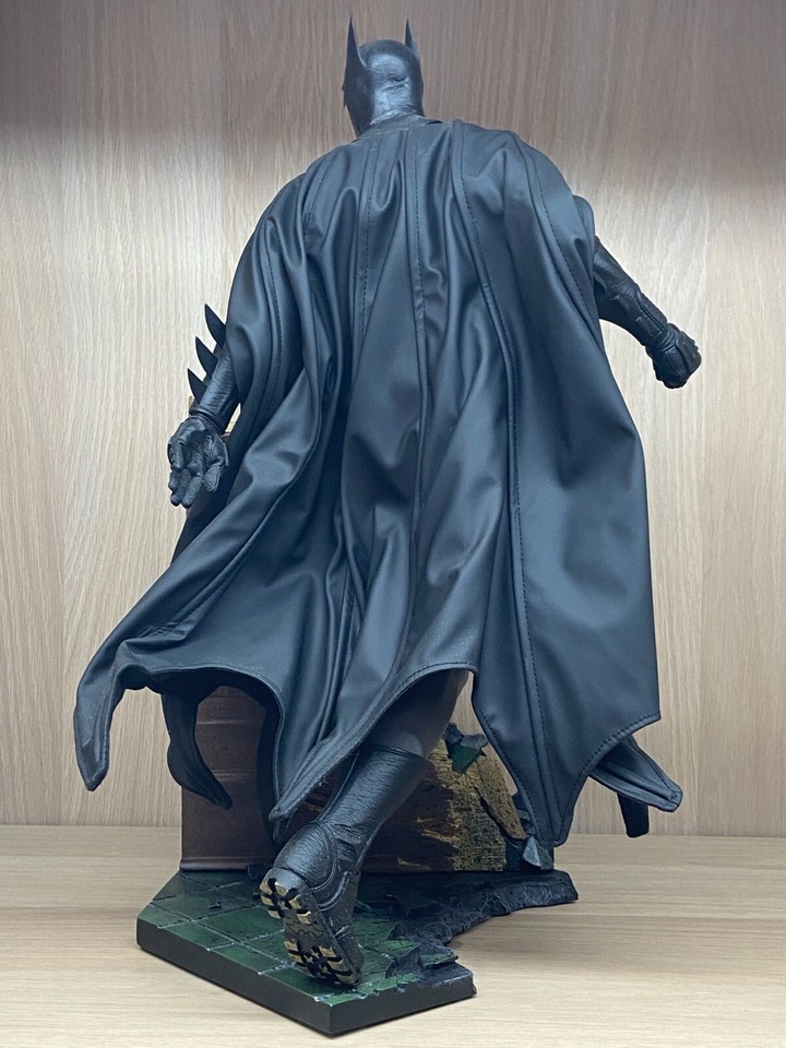 DC DIRECT BATMAN MUSEUM QUALITY STATUE 1:4 SCALE EX-DISPLAY + ALL BOXES ...