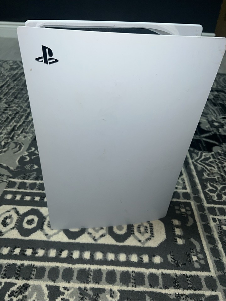 Sony PlayStation 5 Console White, 825GB, faulty disk drive works ...