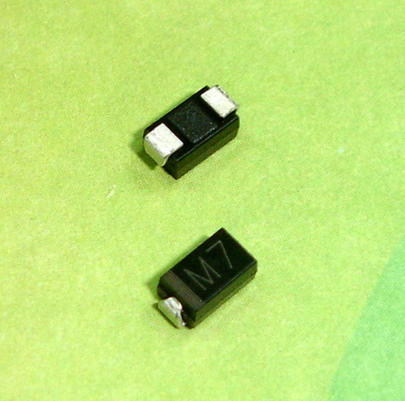 500 PCS LL4007 DO-214AC M7 SMA 1N4007 IN4007 SMD 1A 1000V Rectifie ...