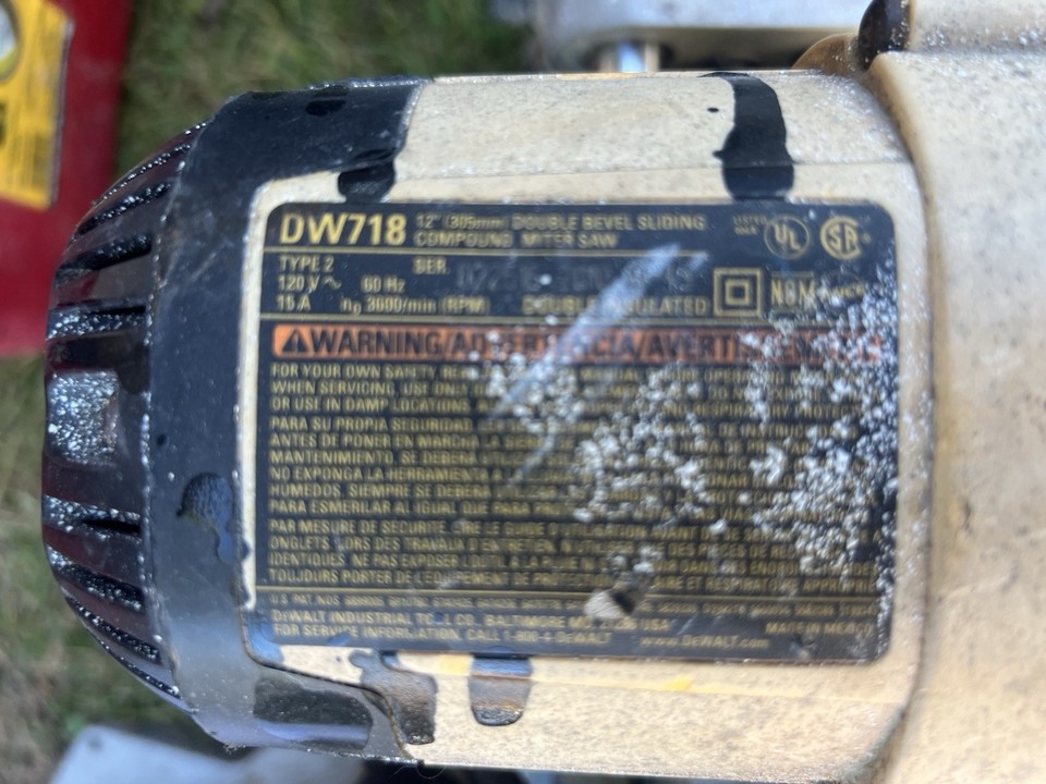 DEWALT DW718 120V 12 inch Dual Bevel Sliding Compound Miter Saw ...