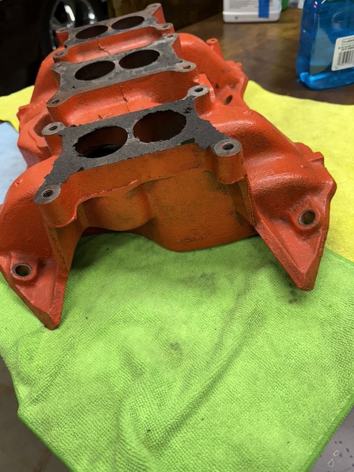 69-70 Mopar E & B Body 440 6 Six Pack Intake Manifold 3x2 Cuda Charger ...