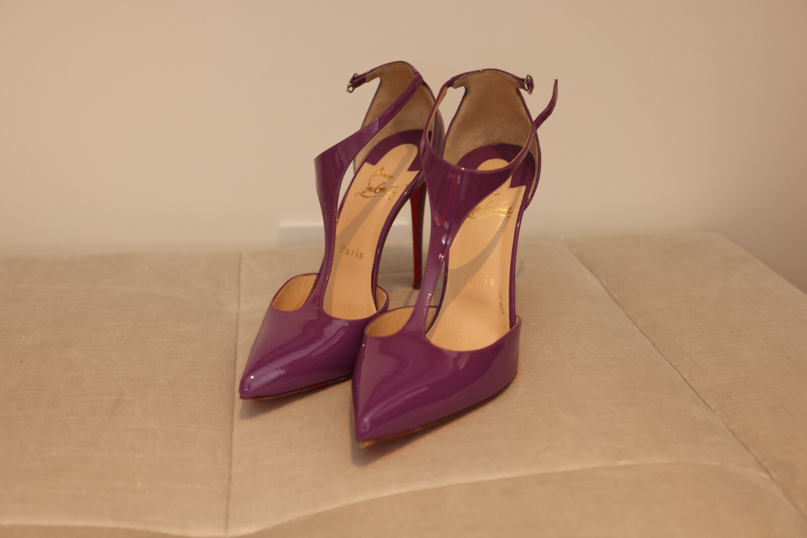 Christian Louboutin Black Leather J String Pumps Size… - Gem