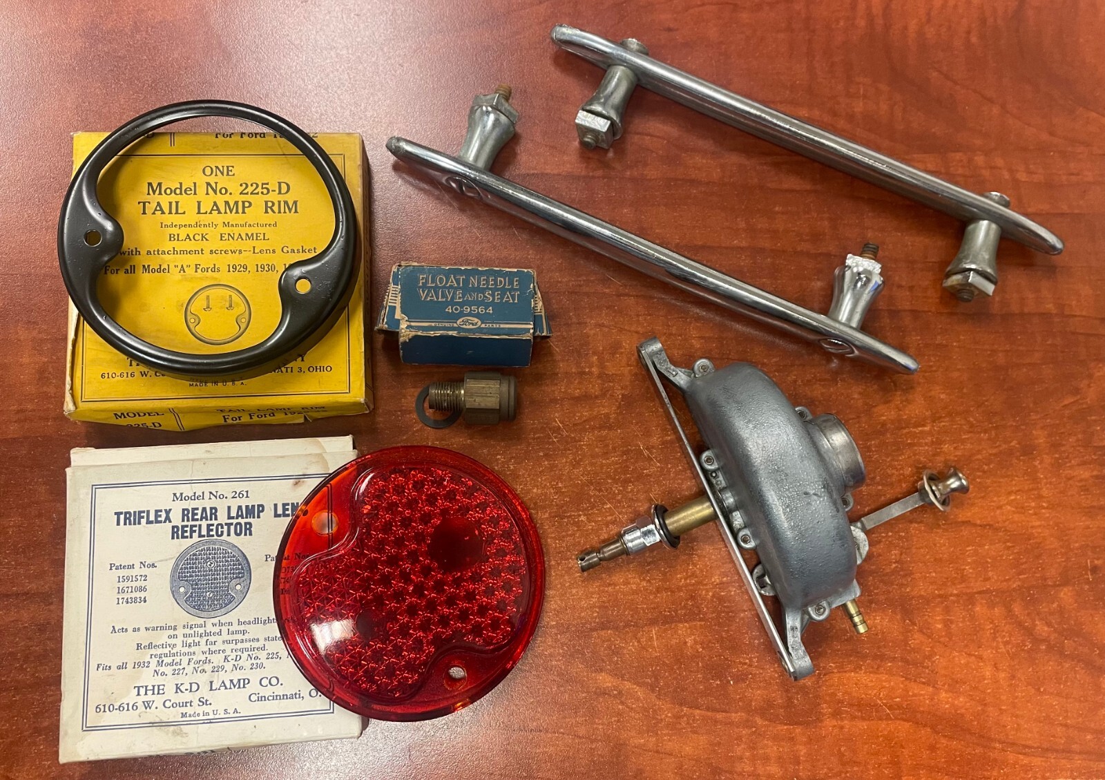 1932 Ford original wiper motor & 1932 Ford roadster handles and extra ...