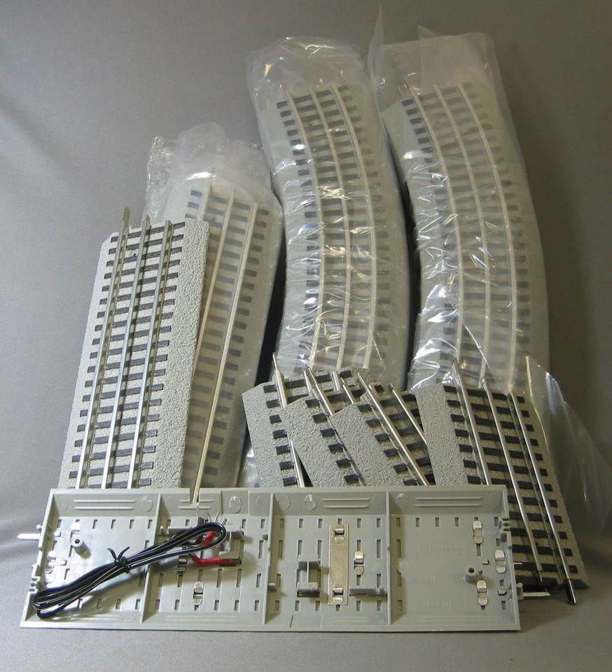 LIONEL 48x96 FASTRACK TRACK COMPLETE OVAL SET terminal 4x8 foot train ...