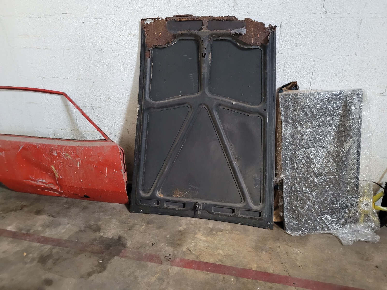 DeTomaso Pantera hood | eBay