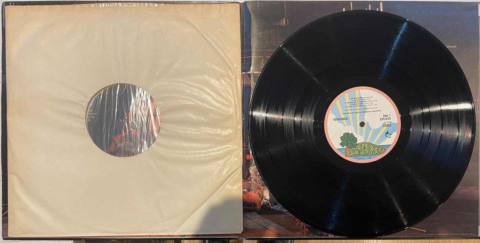 FOTHERINGAY - Fotheringay - UK 1st Press LP (1970) Pink Island - Play ...