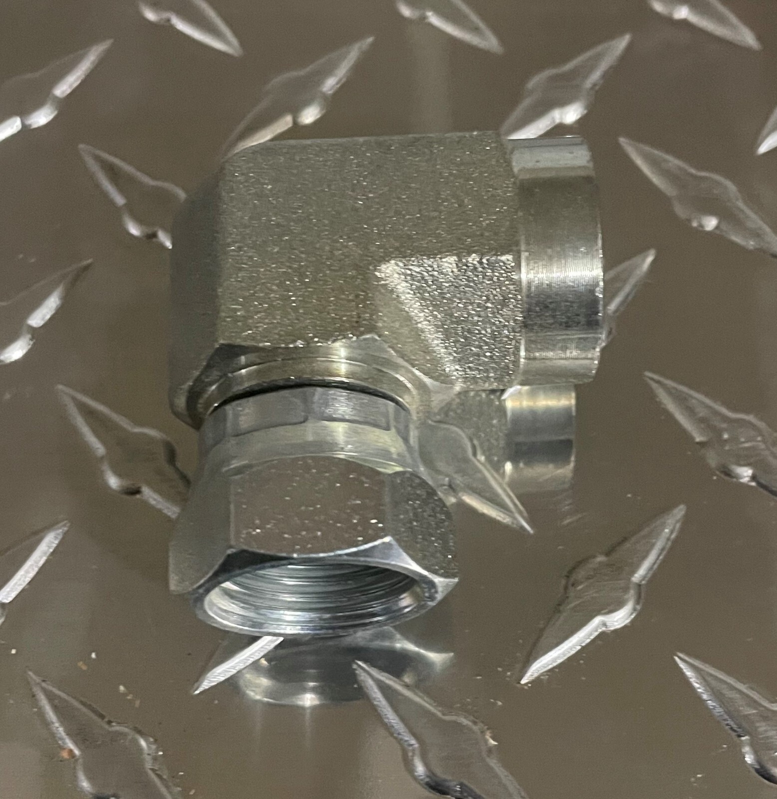 1502-06-06, 3/8" NPT FEMALE x 3/8" NPT FEMALE SWIVEL, 90 DEG, ADAPTER ...