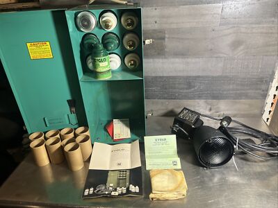 Zyglo Portable Pressure Cans Testing Kit Magnaflux ZA 43 | eBay