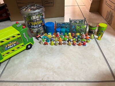The Trash Pack Lot Of 43 Trashies 22 Trash Cans, 1 Large Can, + Garbage ...