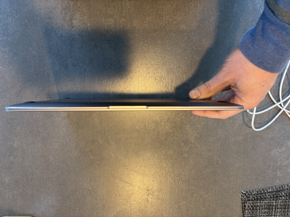 Apple MacBook Air A2337 13” M1 8-Core 8GB 256GB Silver Late 2020 | eBay