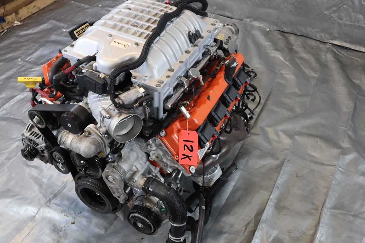 Dodge Charger Hellcat Engine Shop