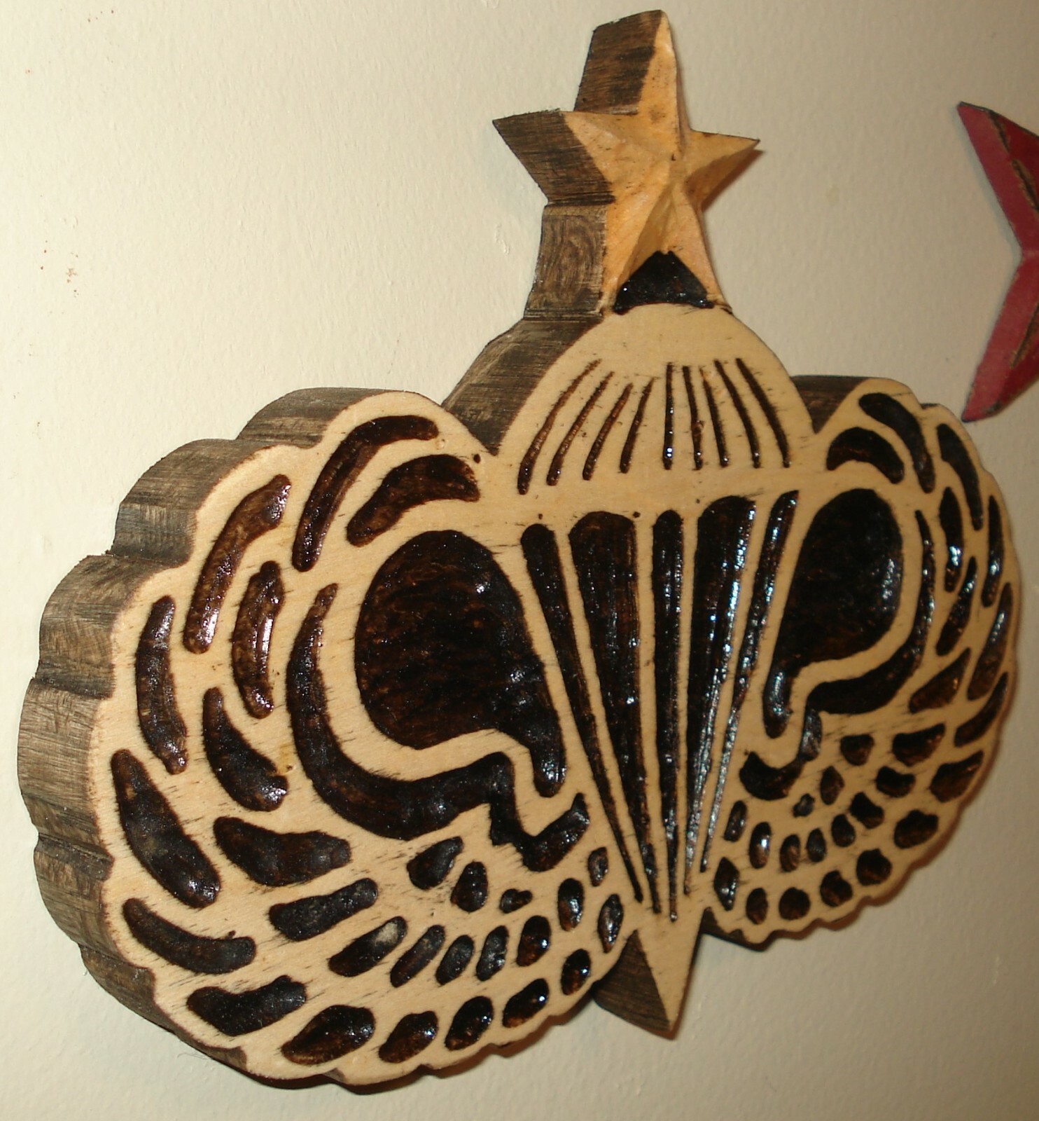 U.S. Army Airborne Senior Jump Wings, wood carving, Paratrooper ...