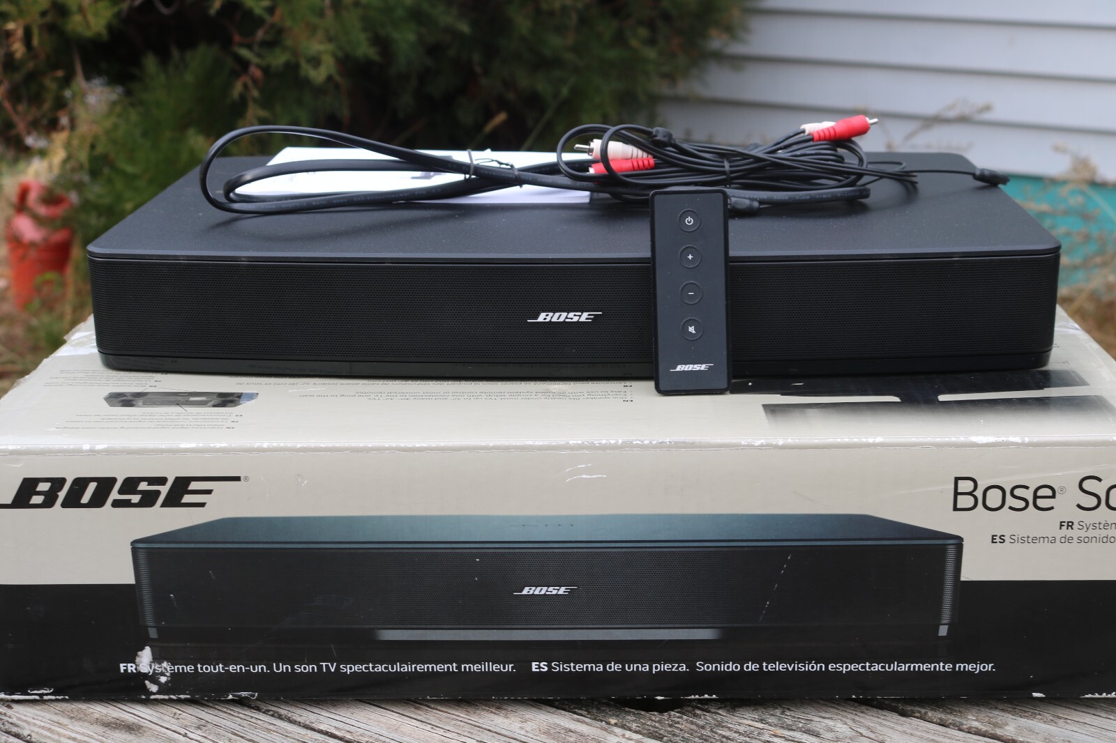 OPEN BOX Bose Solo TV Speaker Black 347205-1300 With Remote & Cables ...