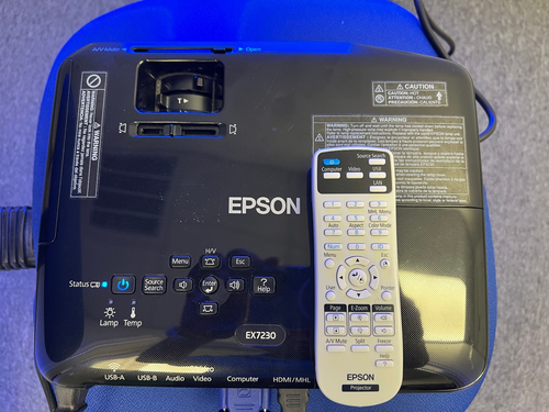 Epson EX7230 Pro Projector, Used but Very Good Condition! | eBay