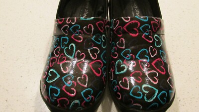 Easy Street Patent Leather Clogs with multi-Colored Hearts - US Size 7 ...