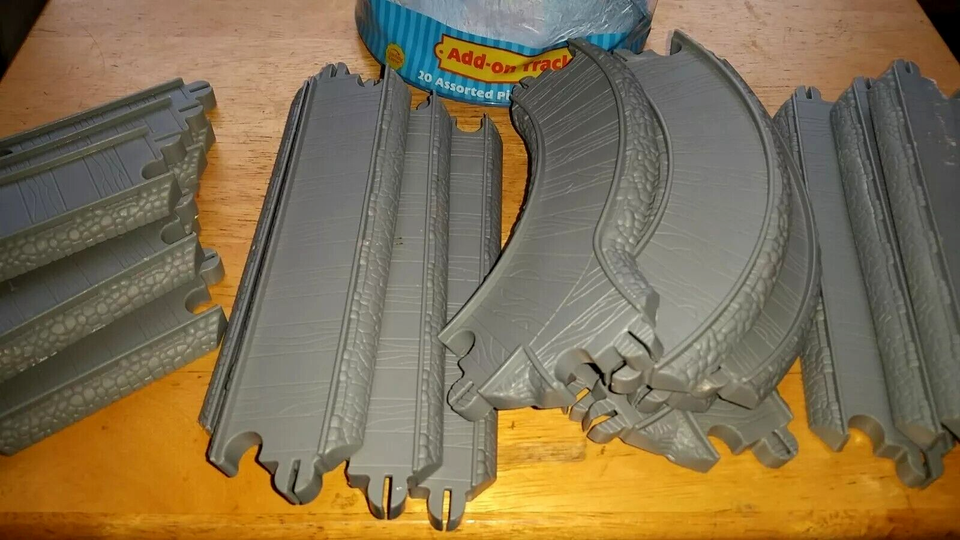 RC2 Brands Thomas and Friends Take-Along Add-On Track 20pc Set Complete ...