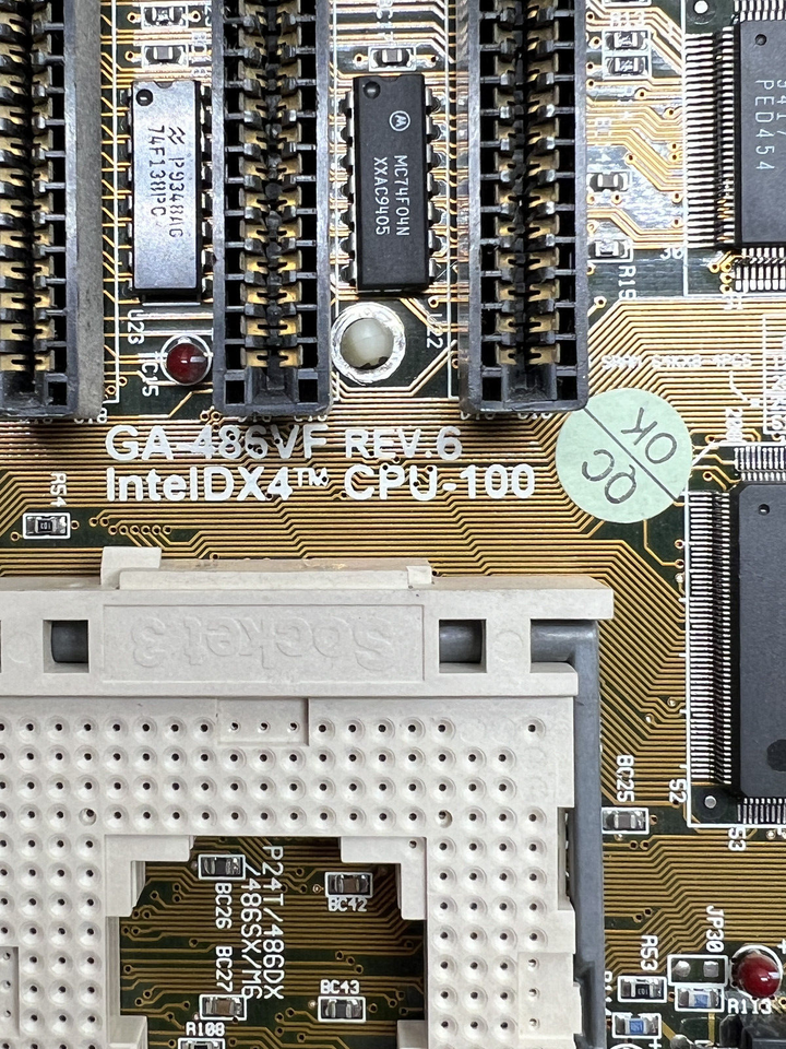 Gigabyte GA-486VF Socket 2 Motherboard Vintage PC Isa Vlb 256KB Cache w ...