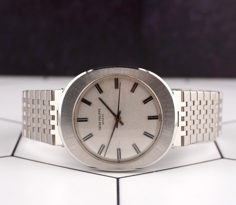 Patek Philippe 35mm Jumbo UFO Silvered sunburst Dial Steel Men's Watch ...