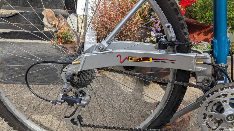 Pro Flex 755 Mountain Bike 1990's 21-speed Polymer Full Suspension ...