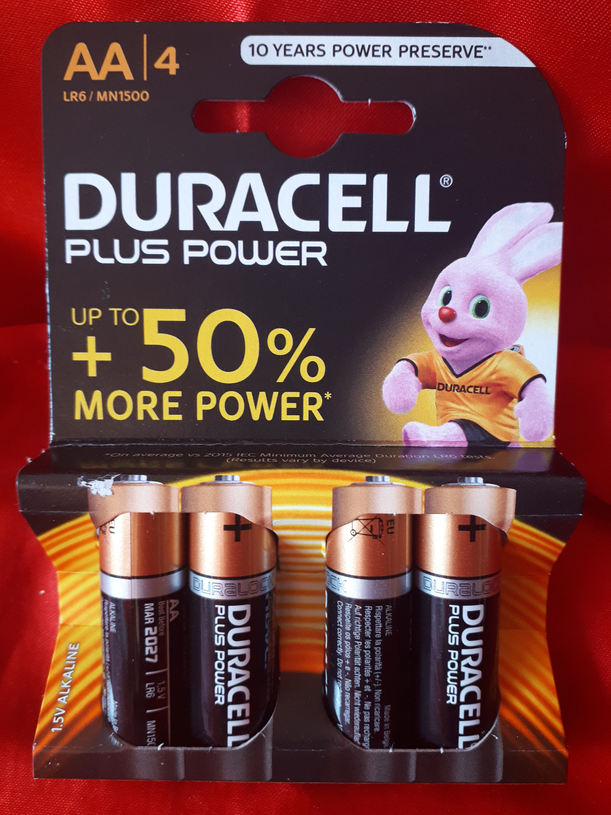 Lot Chargeur de pile jetables/rechargeable + piles alkalines AA / AAA ...