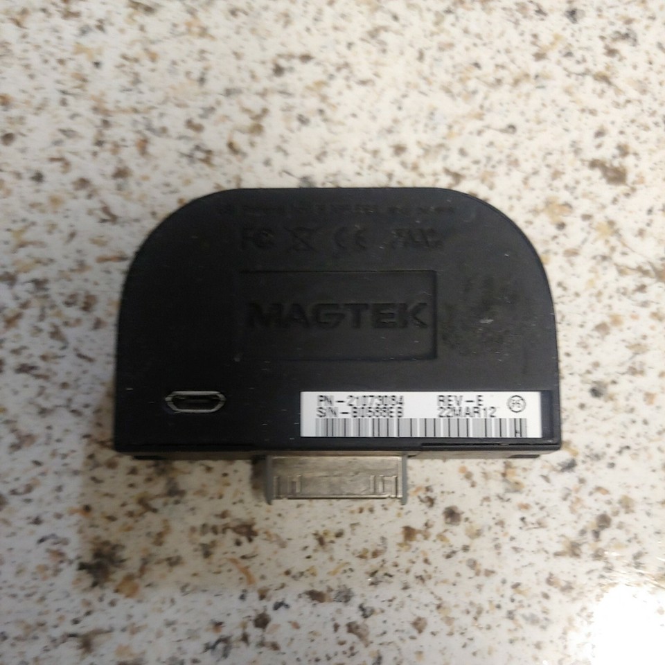 Magtek Credit Card Reader 21073084 for 30 Pin iPod, iPhone, iPad Tested ...