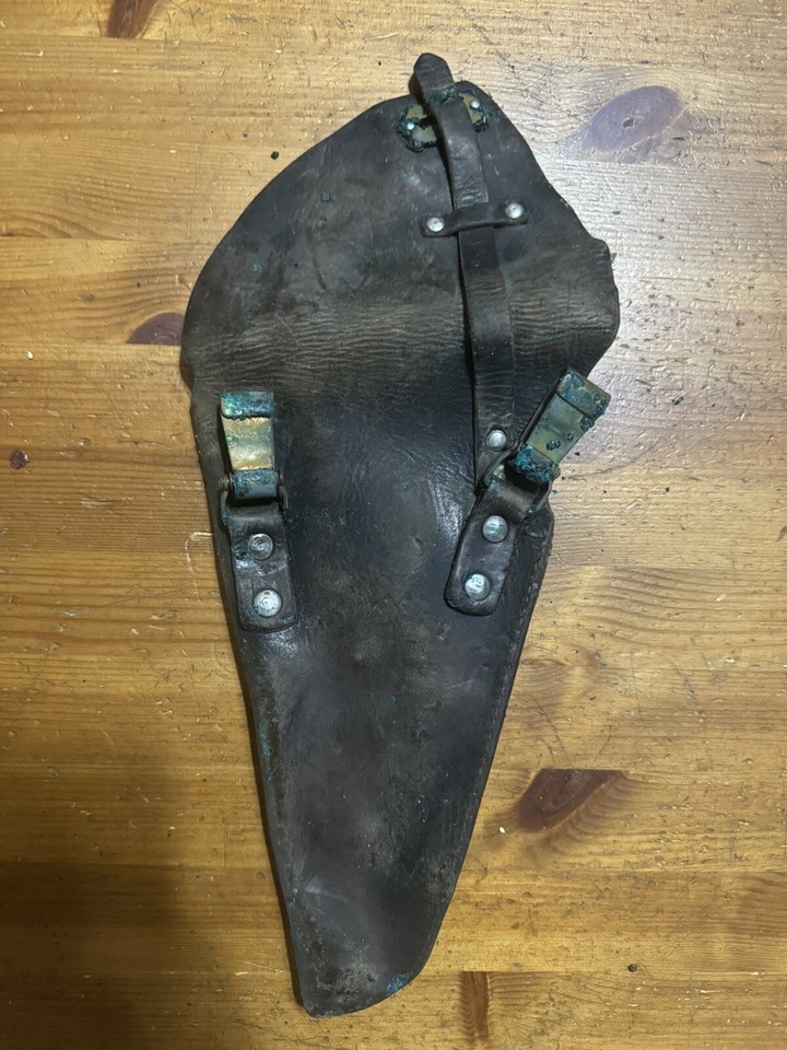 FAIR - Finnish Lahti L35, Swedish Husqvarna M40 WWII Pistol Leather ...