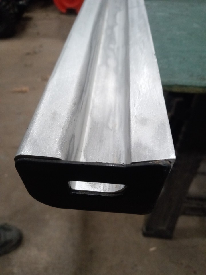 Delta Contractor Table Saw Rip Fence and Guide Rail System for 27" Cast ...