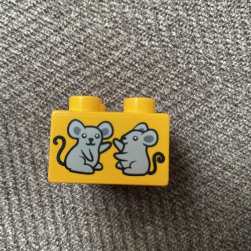 LEGO DUPLO BRICK 2x2 BRIGHT LIGHT ORANGE 2 MICE MOUSE ANIMALS PIECE ...