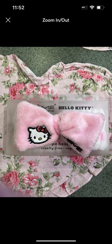 The Creme Shop Hello Kitty Plush Spa Headband with Hello Kitty ...