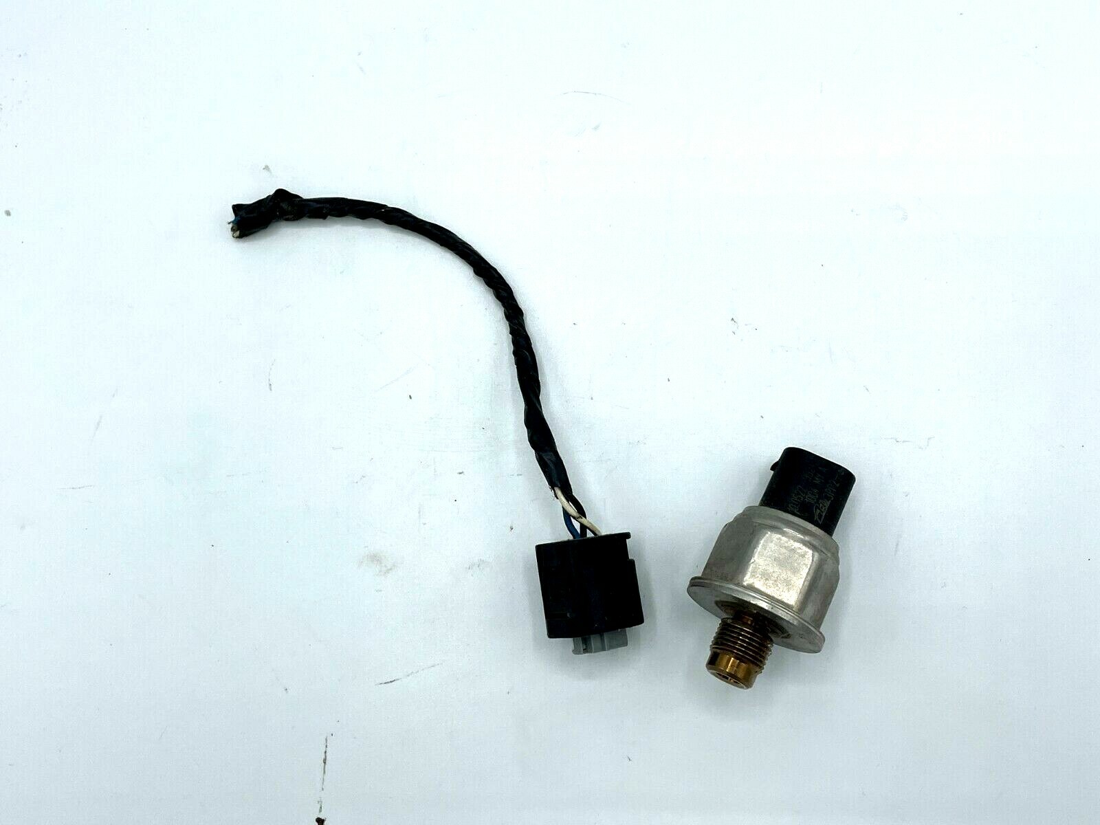 MINI Cooper S N14 Engine Fuel Rail Pressure Sensor connector Used OEM ...