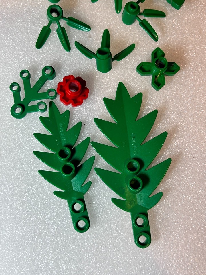 Lego Lot 13 Flowers, Bamboo Leaves, Plant Leaf and Palm Tree Leaves | eBay