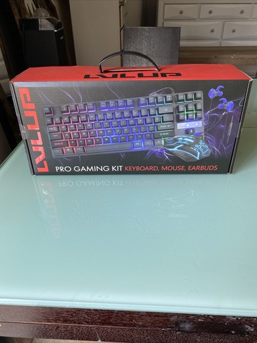 Vivitar's LVLUP PRO GAMING KIT keyboard, mouse, earbuds. Brand New ...