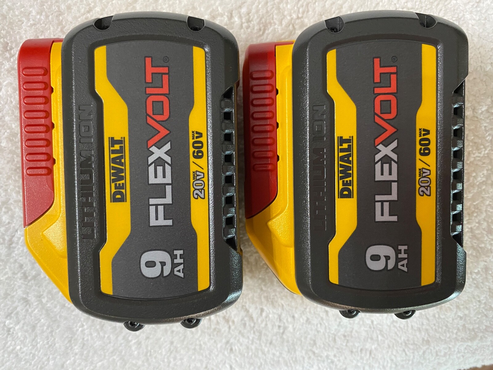 2 New Dewalt DCB609 Flexvolt 20V / 60V Max 9.0Ah Lithium Ion Batteries ...