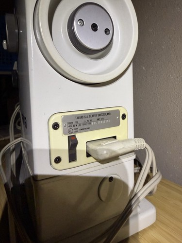 Read. Vintage Elna SU 62C 'SUPER' Sewing Machine with Pedal Accessories ...