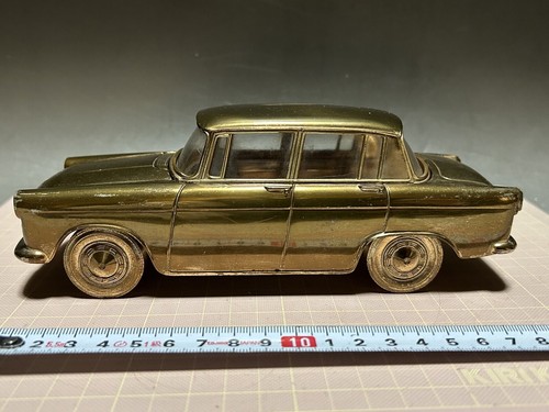 Toyota Corona #5 Vtg Gold Metal Sm Mini Classic Car Shape Toyopet ...