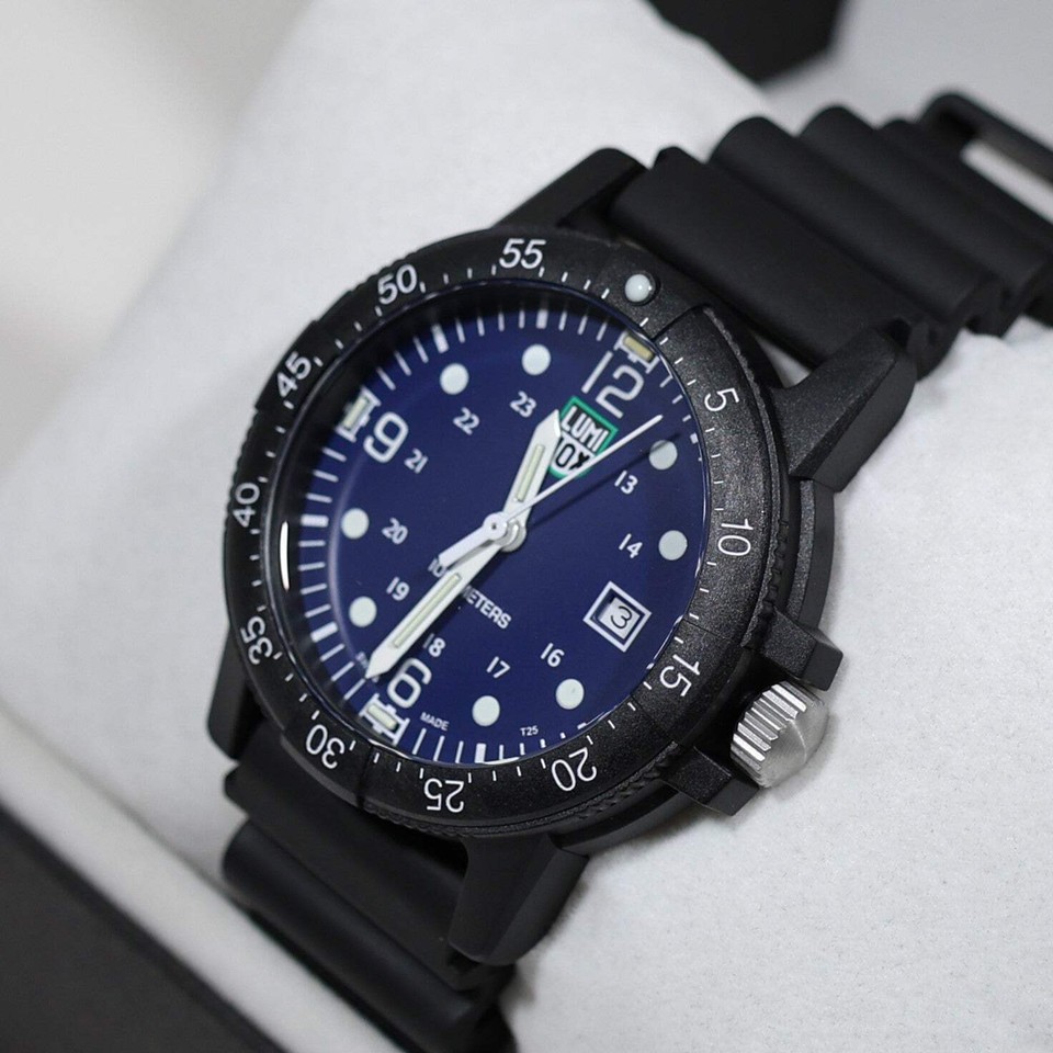 Luminox Sea Bass Carbonox Case Black Polyurethane Strap Men's Watch X2 ...