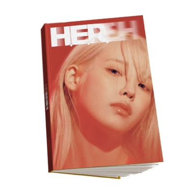 IU [2024 IU H.E.R.] POST CARD BOOK /OFFICIAL Post Card Book K-POP ...