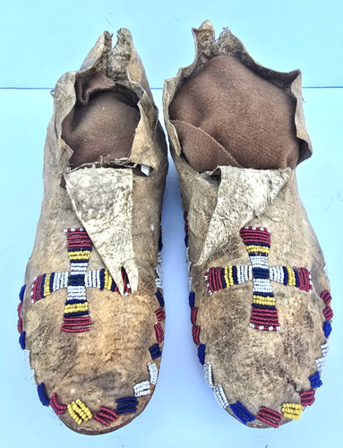Early Sioux Native American Beaded Moccasins / Cross Pattern w/ Tanned ...
