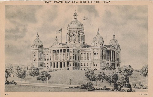 STATE CAPITOL BUILDING BLACK & WHITE VINTAGE POSTCARD DES MOINES IA ...