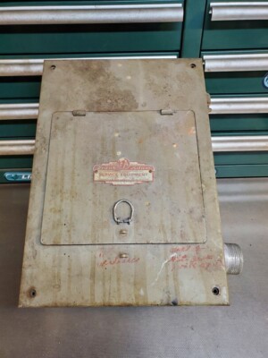 Boxes & Enclosures - Electrical Panel