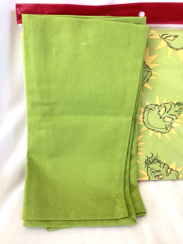 NEW Dr. Seuss Grinch Lot Tablecloth - Dish Towel - Drying Mat | eBay