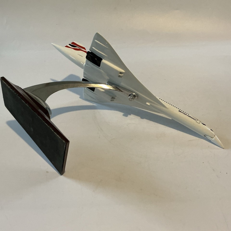 Diecast British Airways Concorde Aircraft Model + Stand | eBay UK