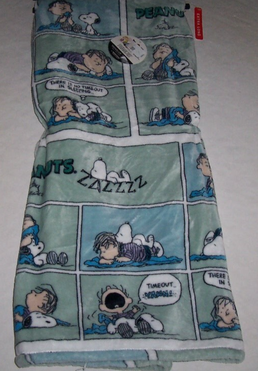 NWT Berkshire PEANUTS COMIC STRIP Green SNOOPY & LINUS TAKE A NAP Throw ...