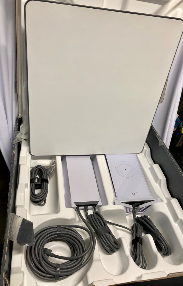 STARLINK~Flat High Performance Kit - Dish, Router, Wedge Mount, Pwr ...