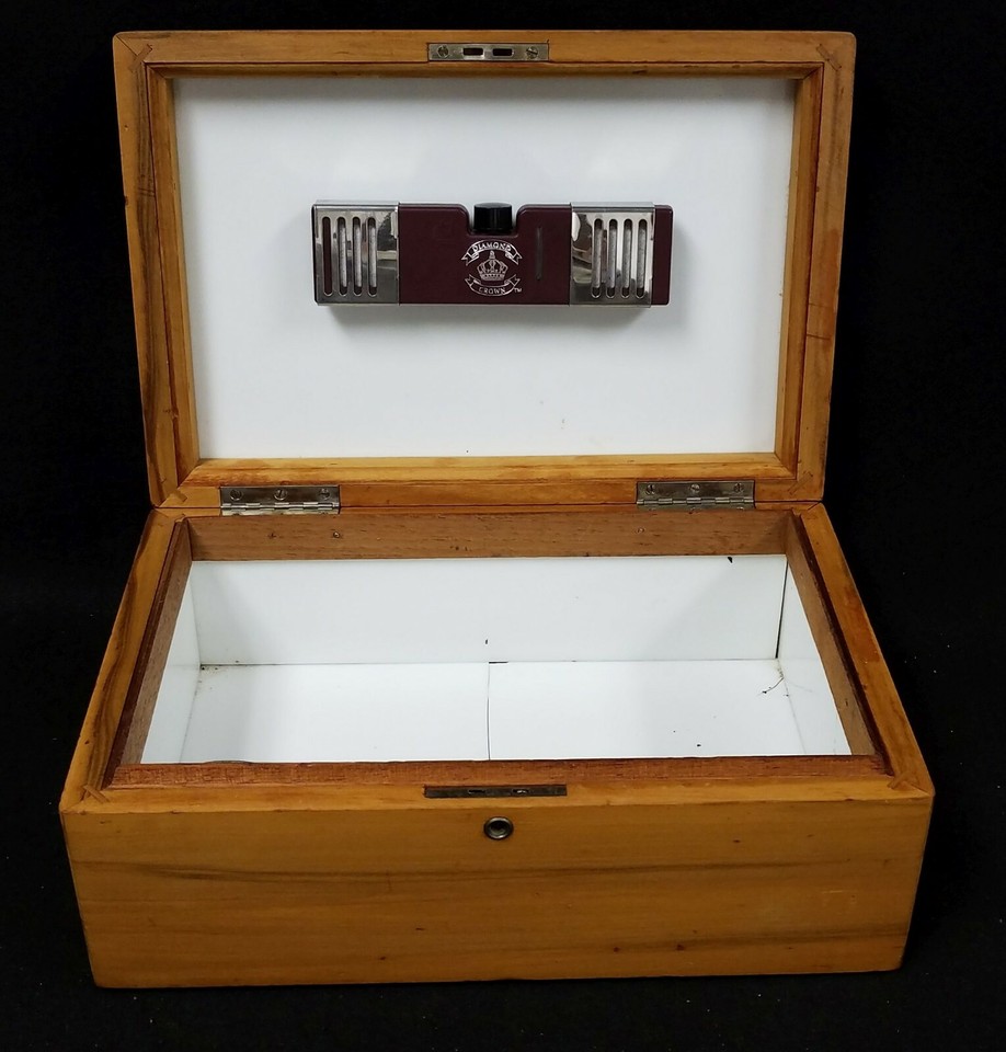 Decatur Industries Humidor - Humidifier is Diamond Crown. | eBay