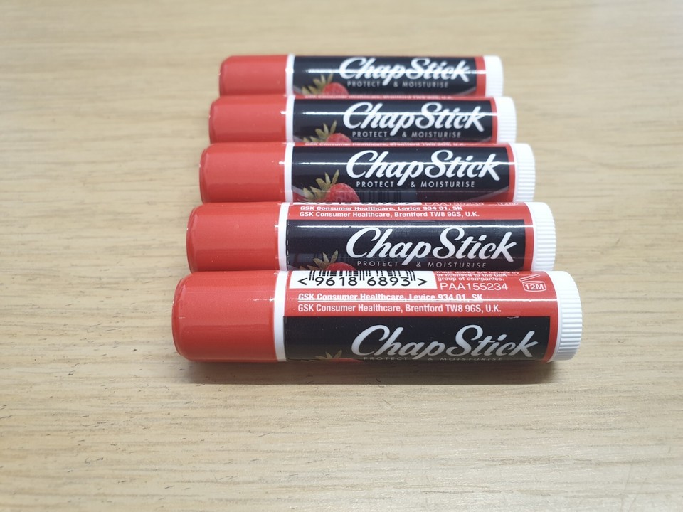 Strawberry Chapstick Lip Balm-Moisturises Dry, Chapped & Cracked Lips ...