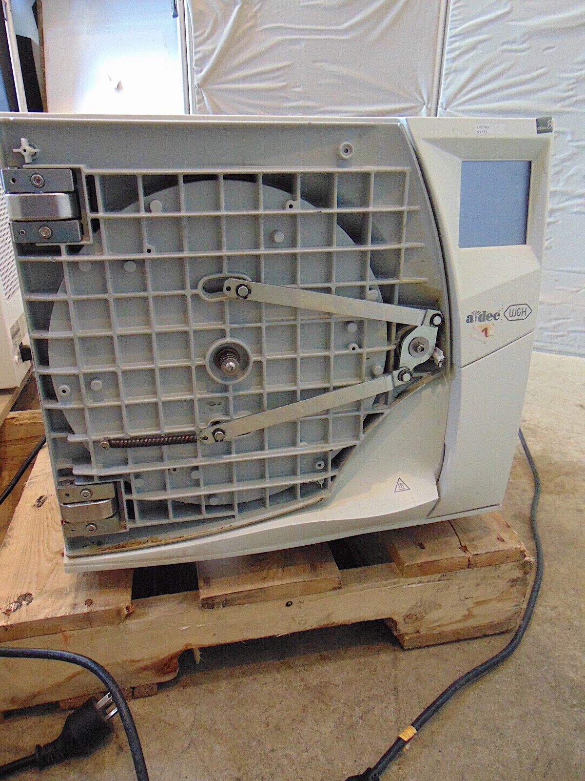 A-Dec Lisa MB17 Sterilizer With Touch Screen S4772 | eBay