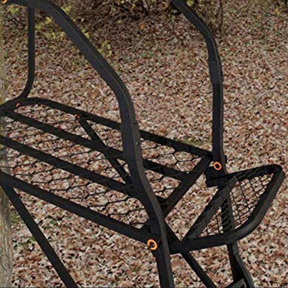 20" Tall Tree Stand, Single Steel Ladder with Adjustable Padded ...