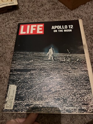 Vintage Life Magazine Apollo 12 On Moon Space NASA December 12 1969 Pre ...